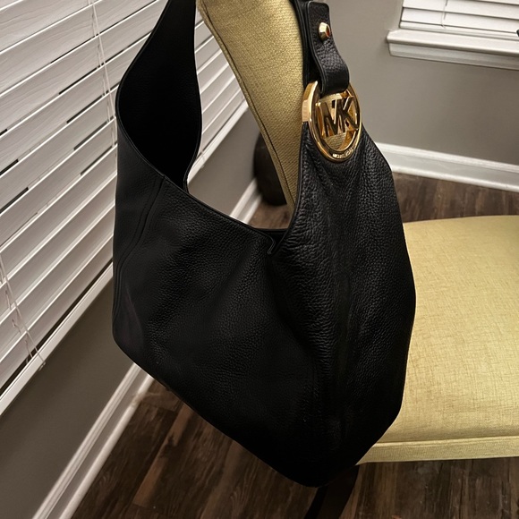 Michael Kors | Bags | Michael Kors Hobo Bag | Poshmark